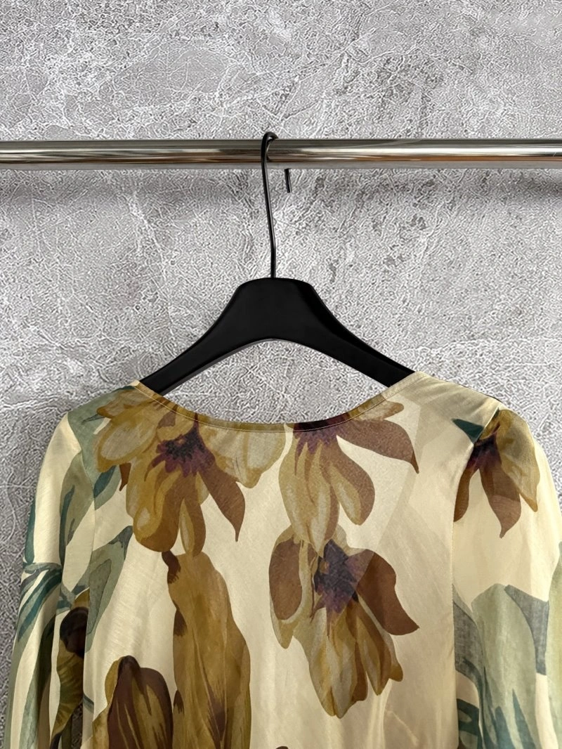 High accuracy Unclassified Brand Dress
