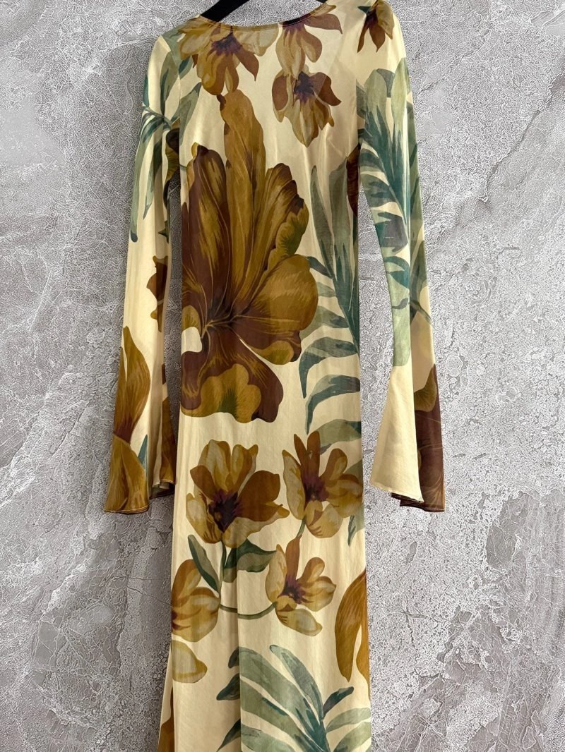High accuracy Unclassified Brand Dress