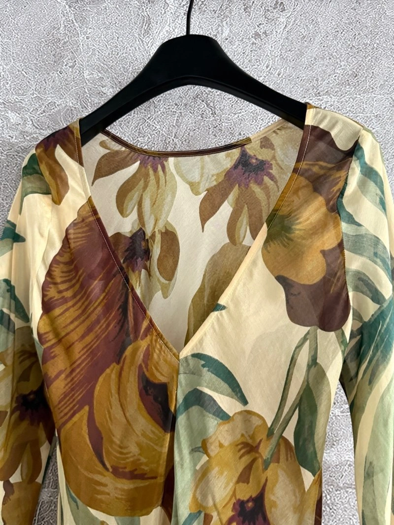 High accuracy Unclassified Brand Dress