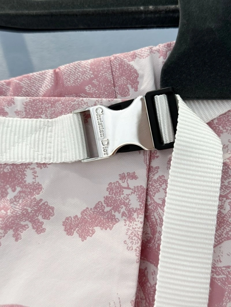 Legit Unclassified Brand Dress