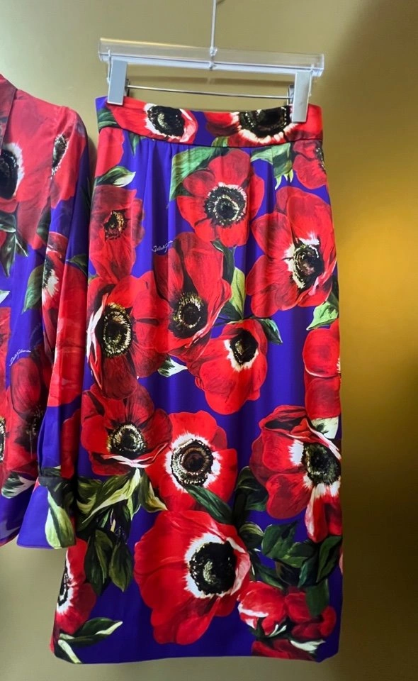 Real Unclassified Brand Dress