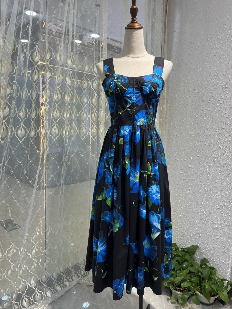 Unclassified Brand Dress