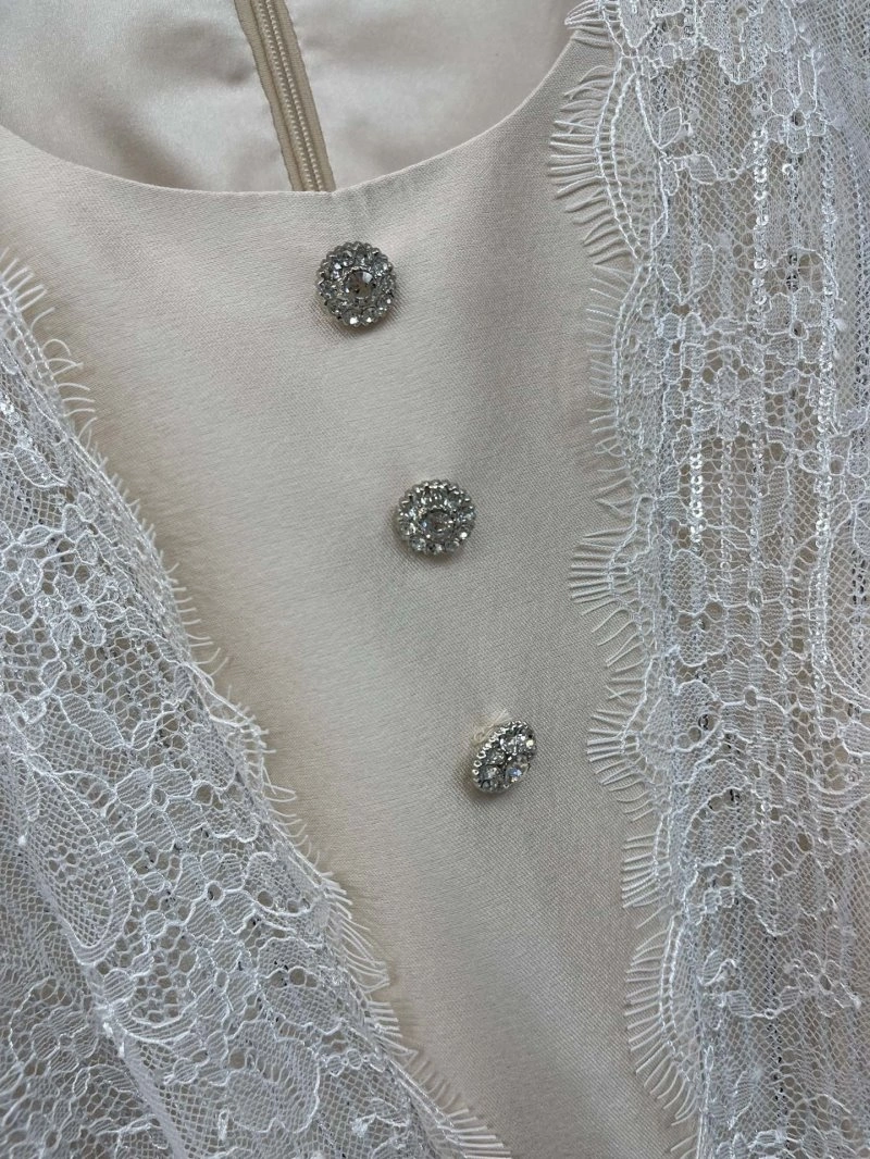Inexpensive Unclassified Brand Dress