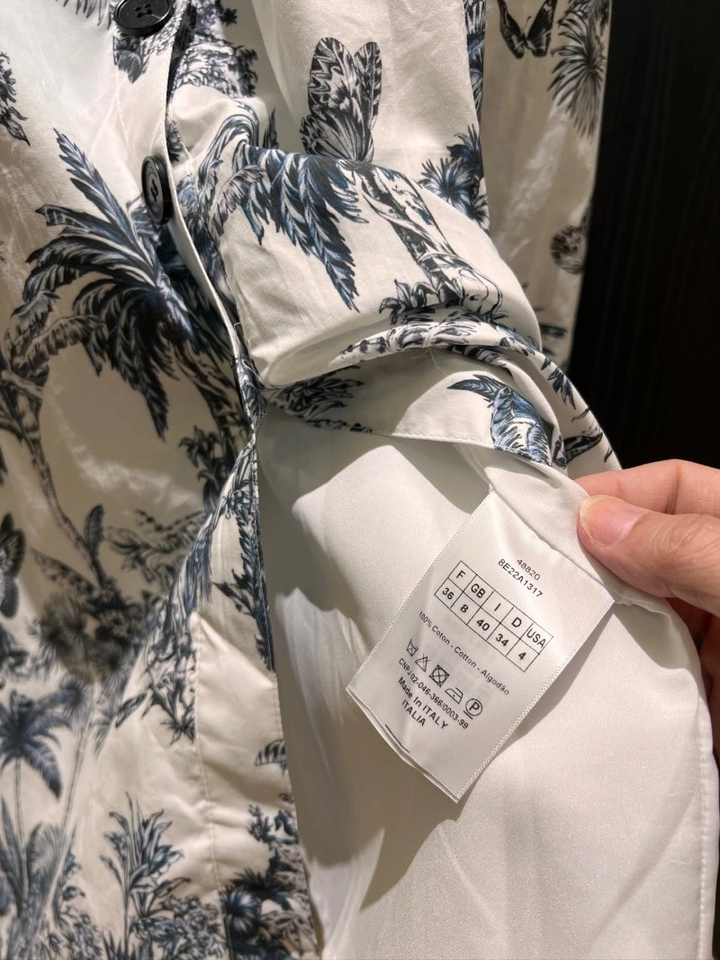 Exact replica Unclassified Brand Dress