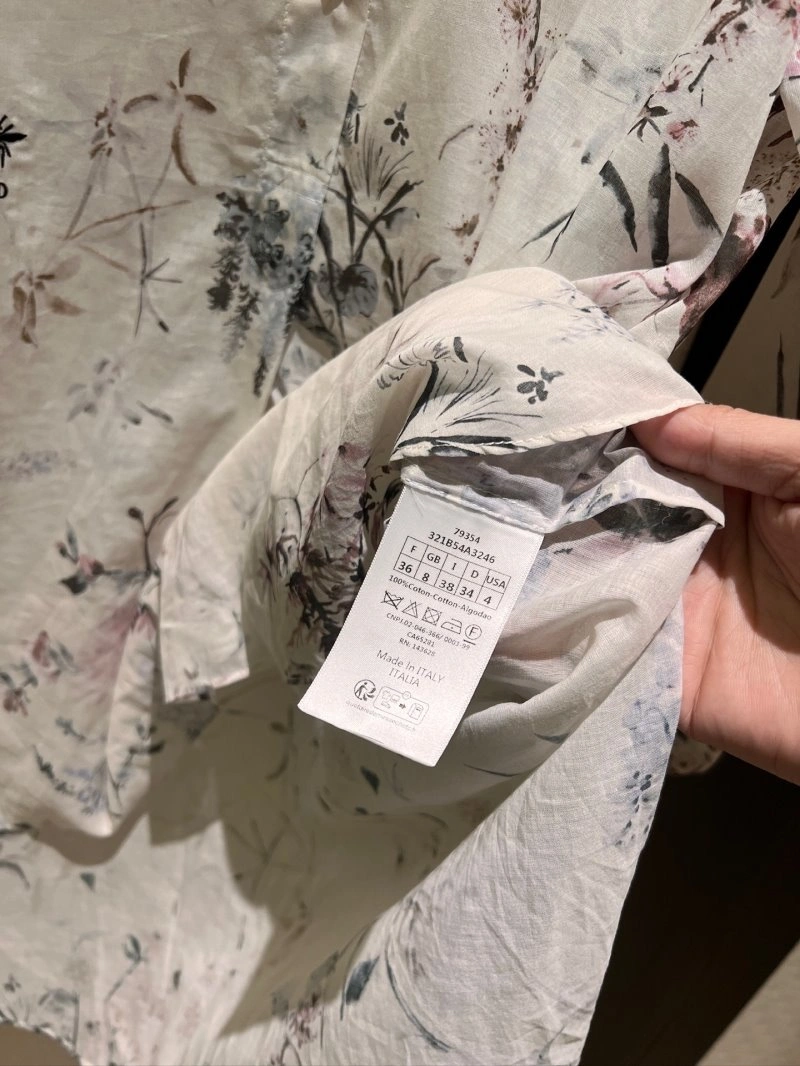 Cut-rate Unclassified Brand Dress