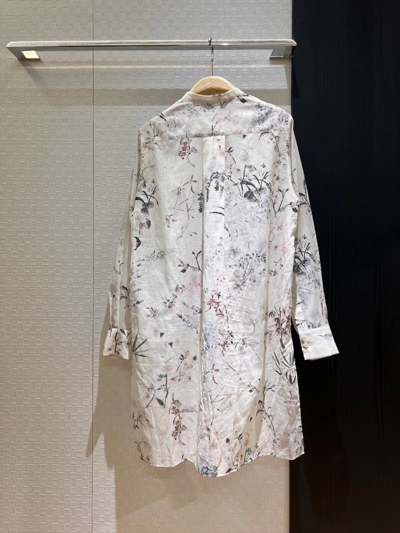 Cut-rate Unclassified Brand Dress