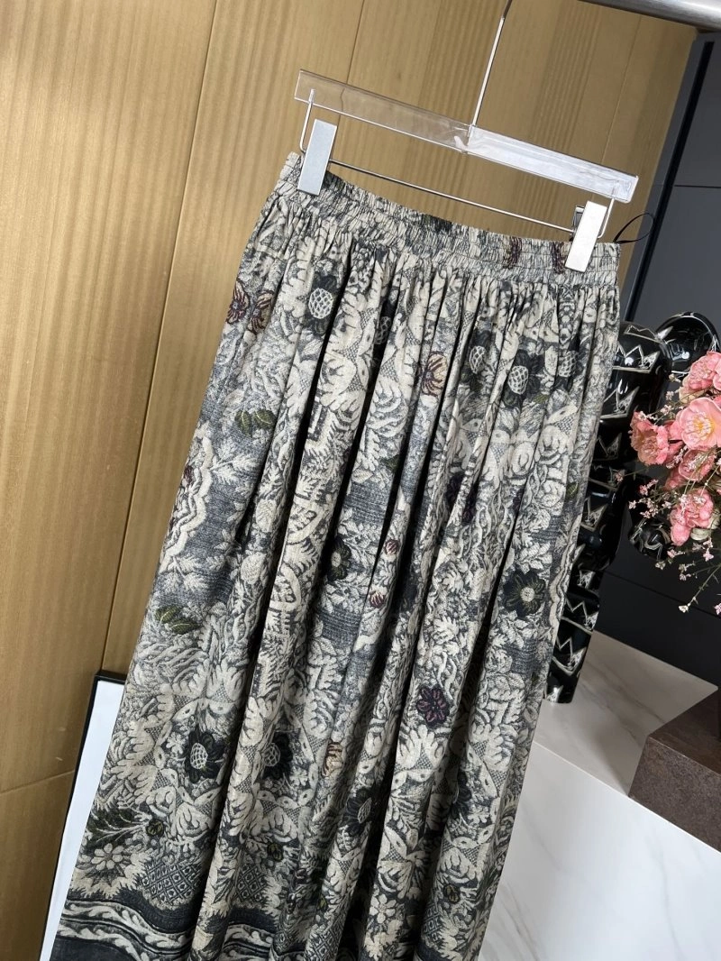 Bargain Unclassified Brand Dress