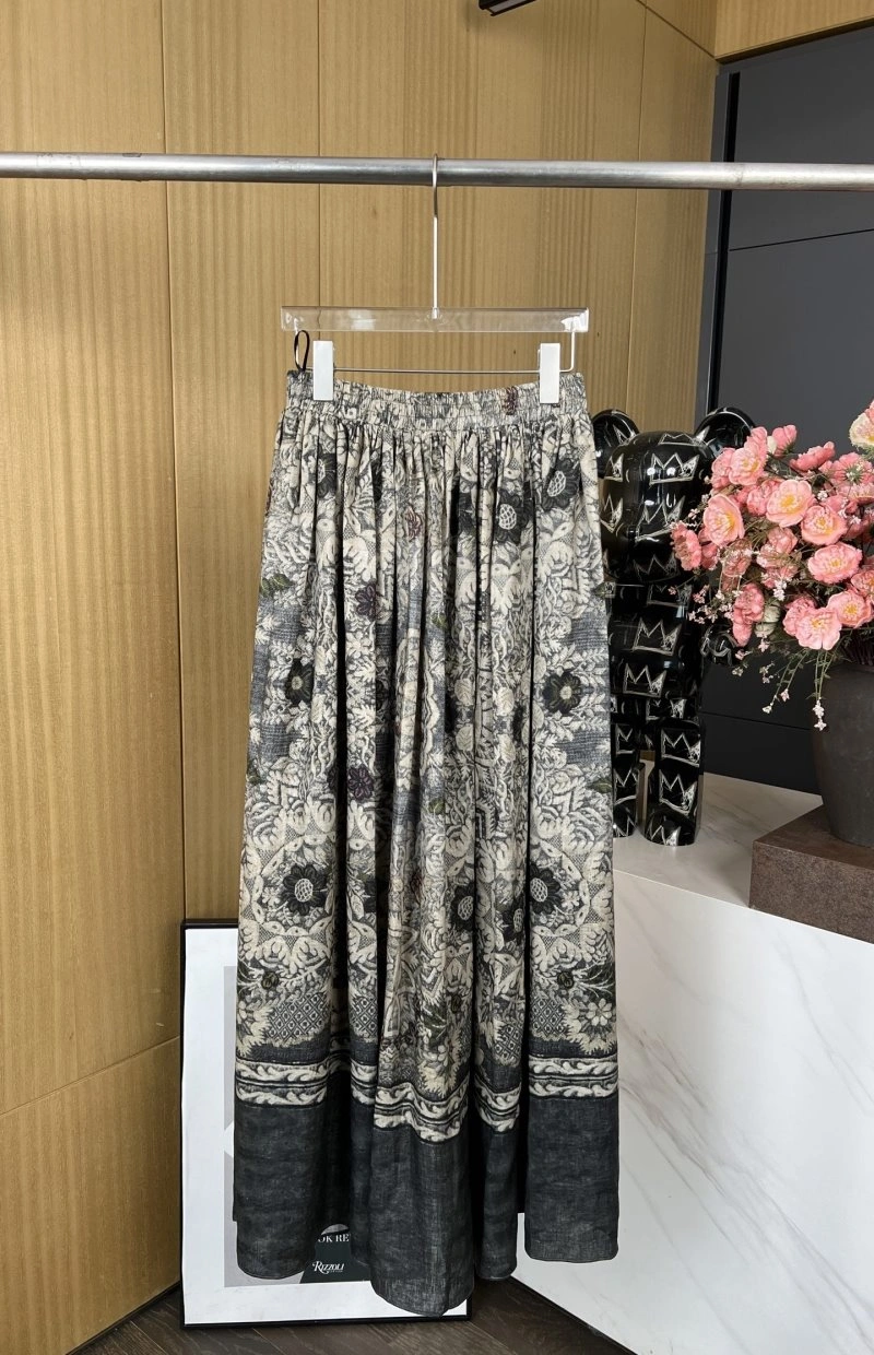Bargain Unclassified Brand Dress