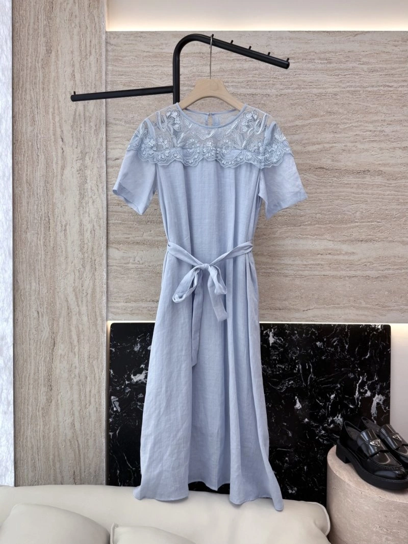 Unclassified Brand Dress
