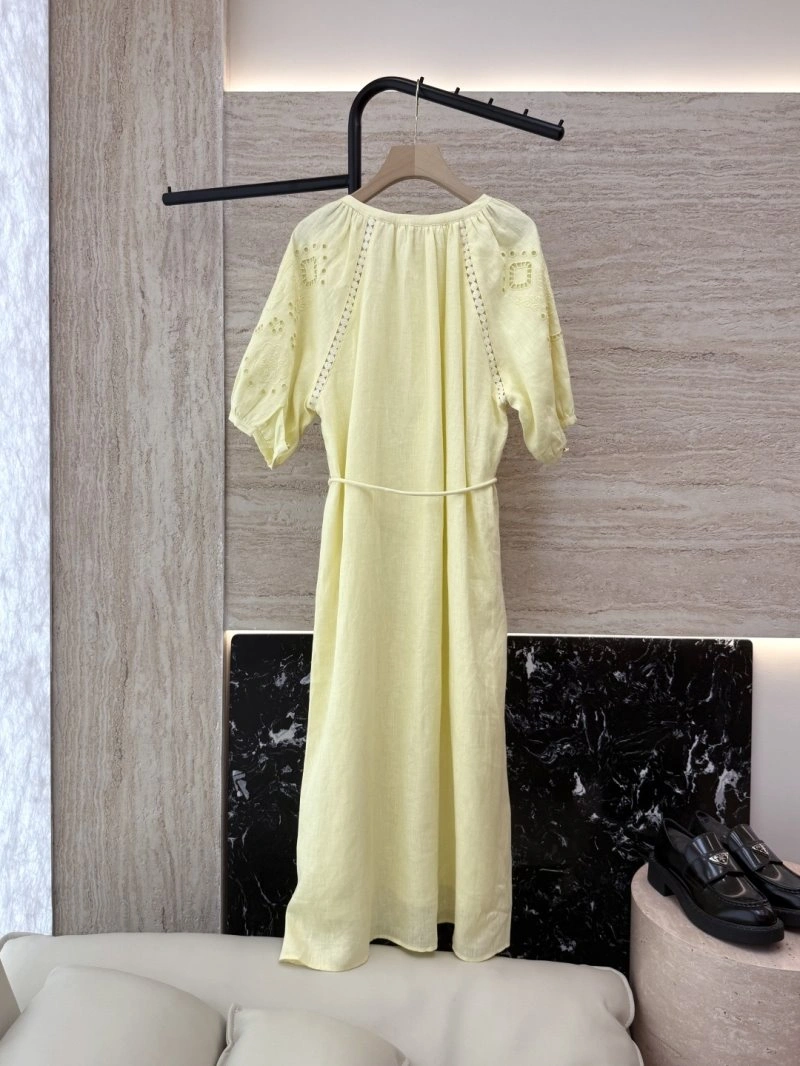 Real Unclassified Brand Dress