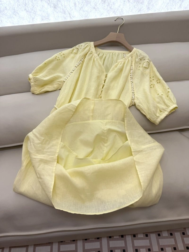 Real Unclassified Brand Dress