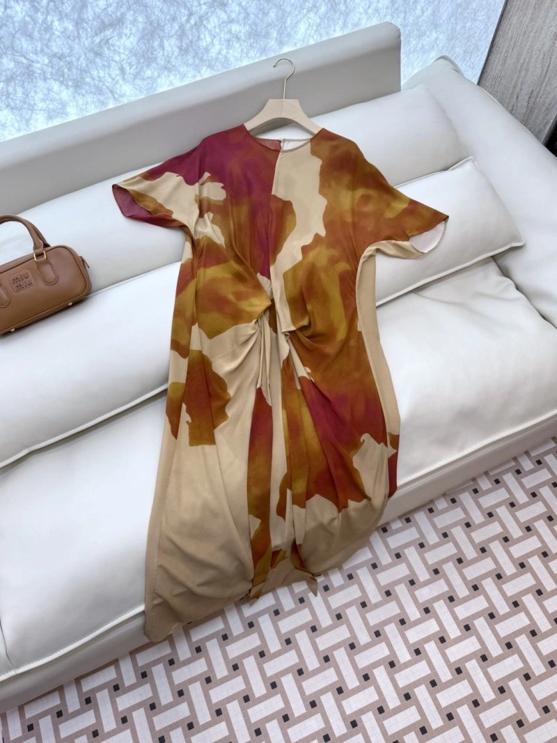 Discounted Unclassified Brand Dress