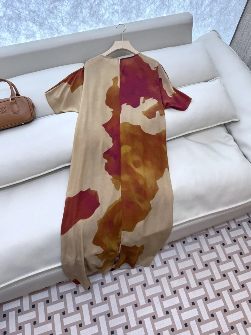 Discounted Unclassified Brand Dress