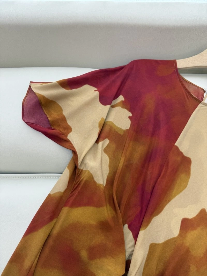Discounted Unclassified Brand Dress