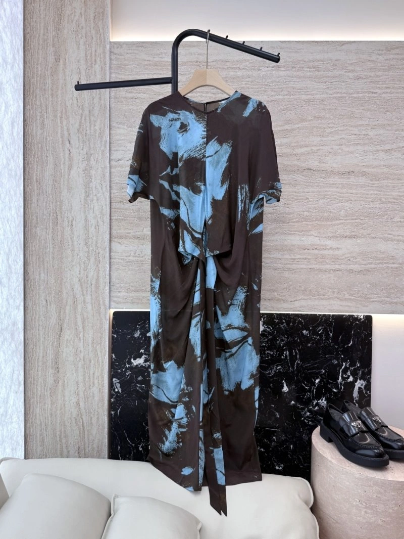 Unclassified Brand Dress