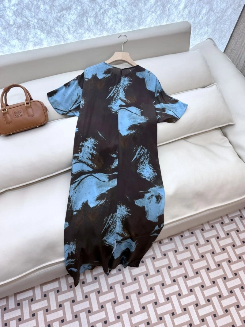 Discounted Unclassified Brand Dress