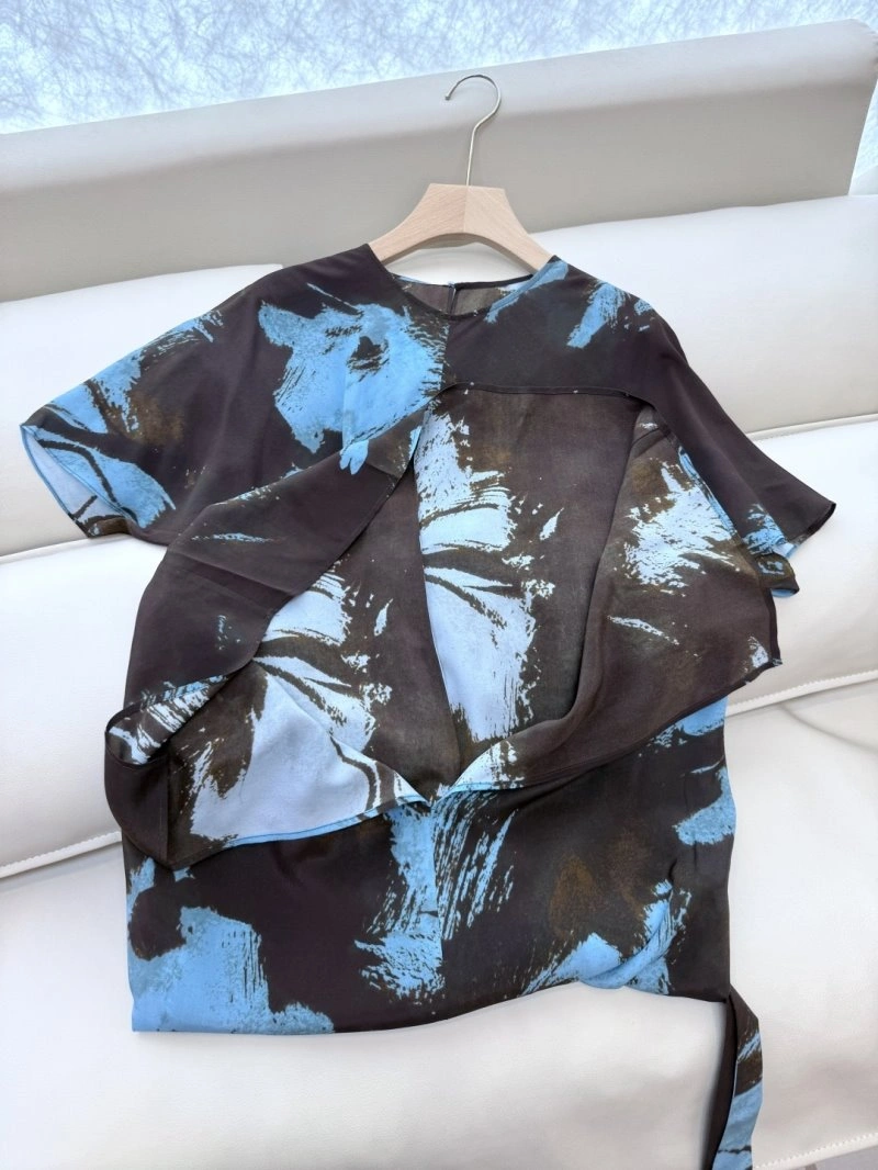 Discounted Unclassified Brand Dress