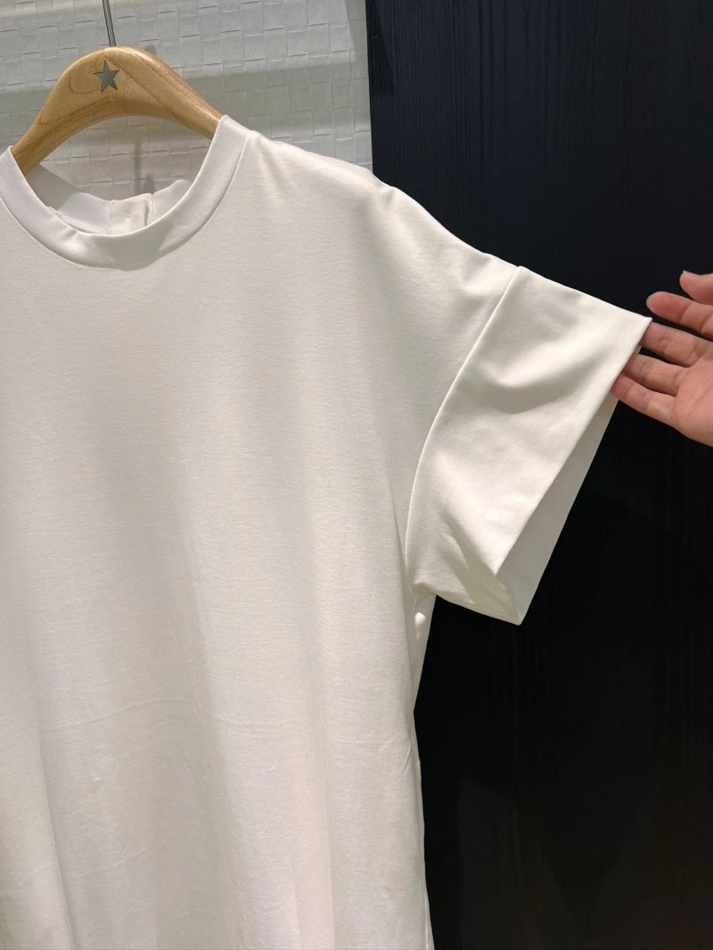 Discounted Unclassified Brand Dress