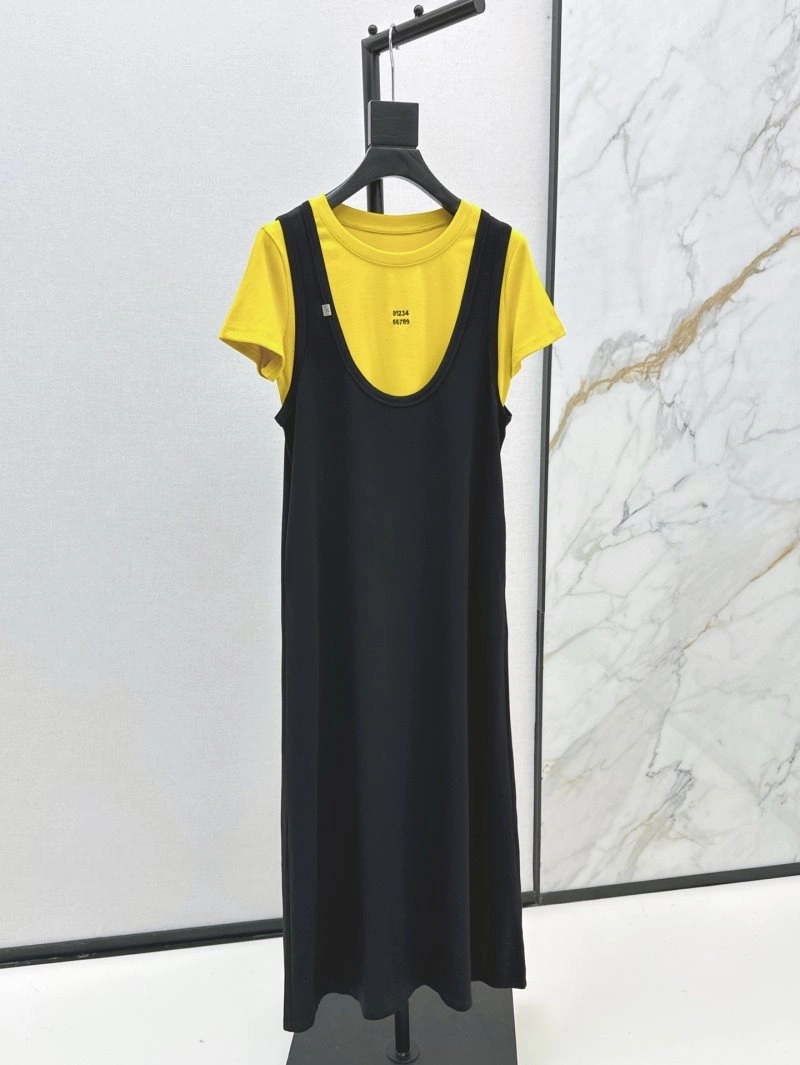 Cut-rate Unclassified Brand Dress