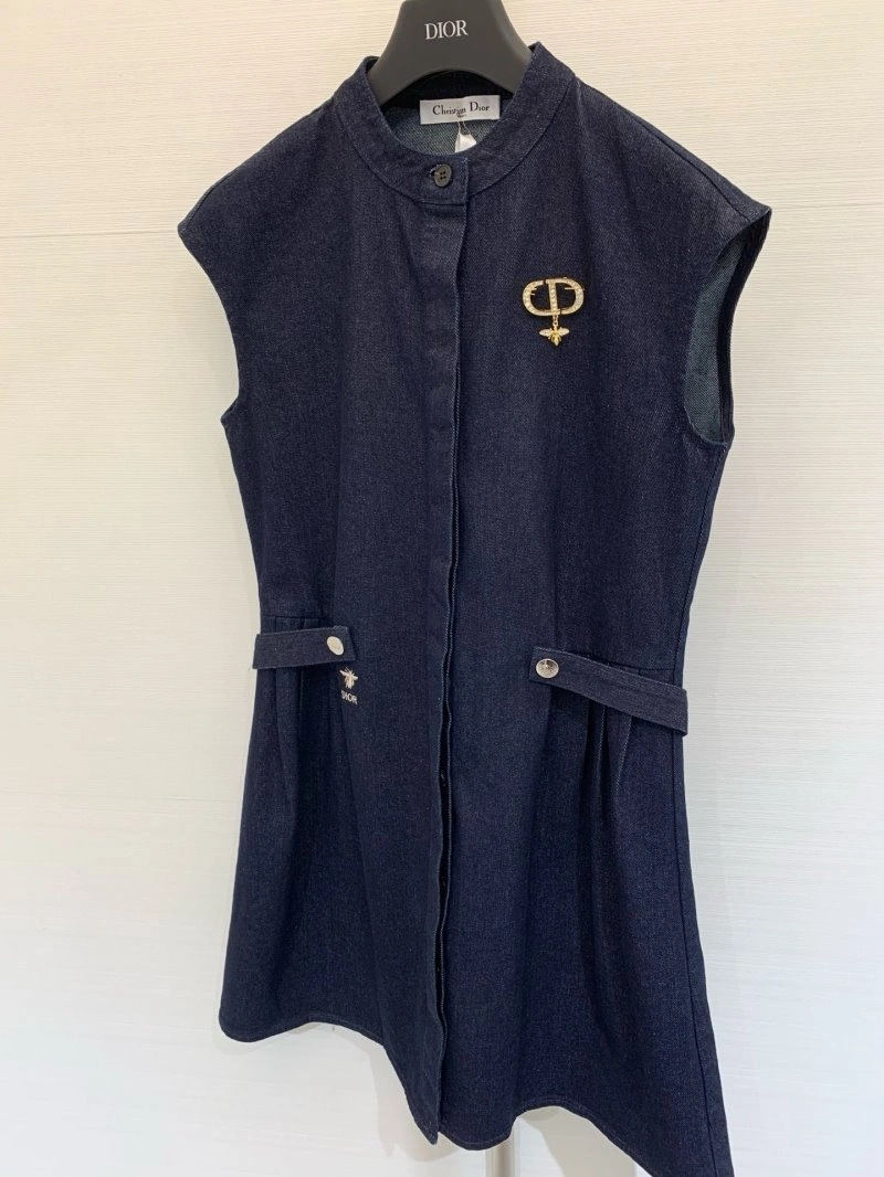 Value-priced Unclassified Brand Dress