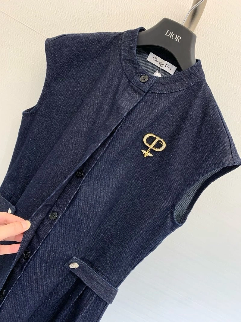 Value-priced Unclassified Brand Dress