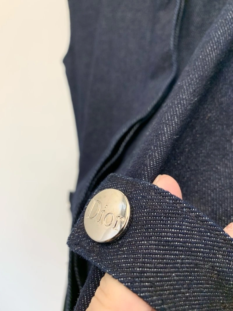 Value-priced Unclassified Brand Dress