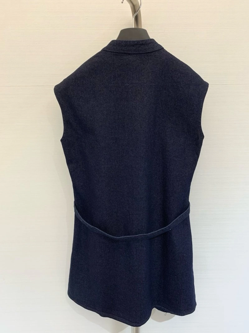 Value-priced Unclassified Brand Dress