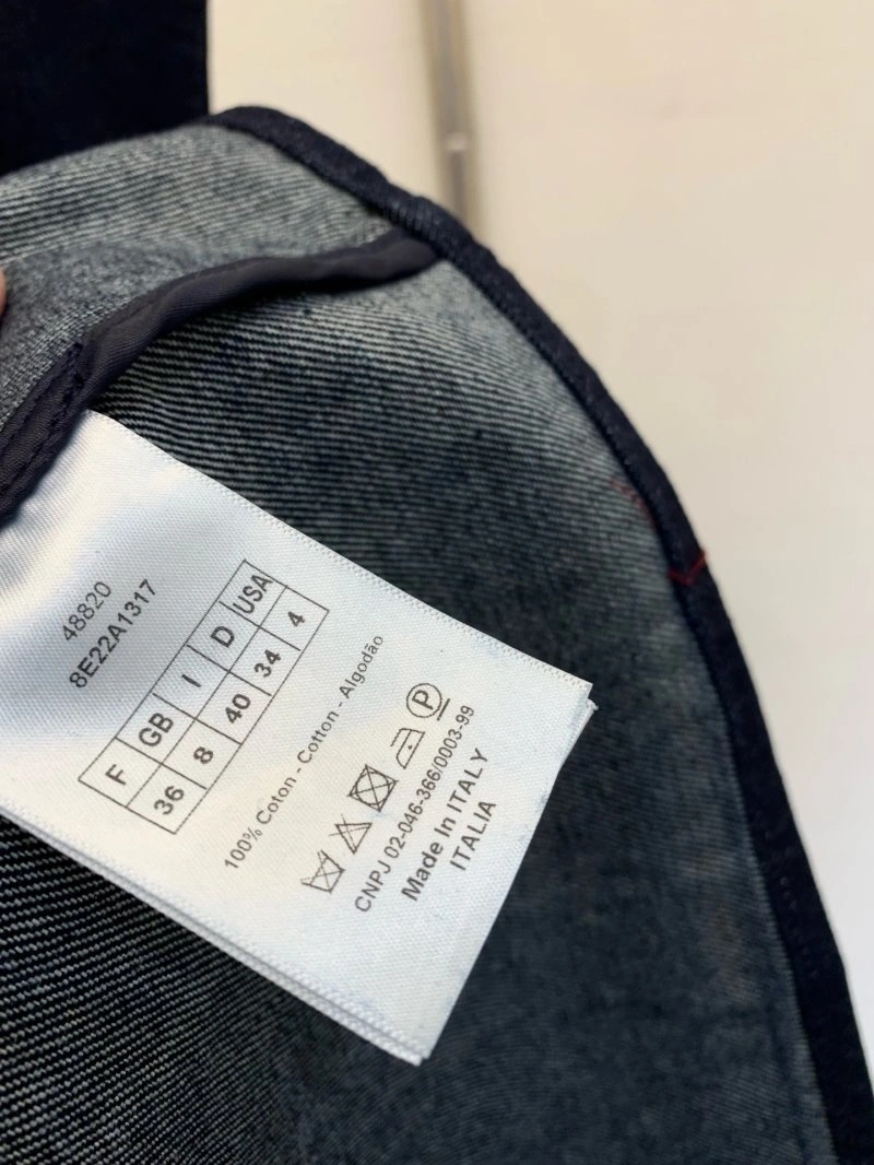 Cut-rate Unclassified Brand Dress