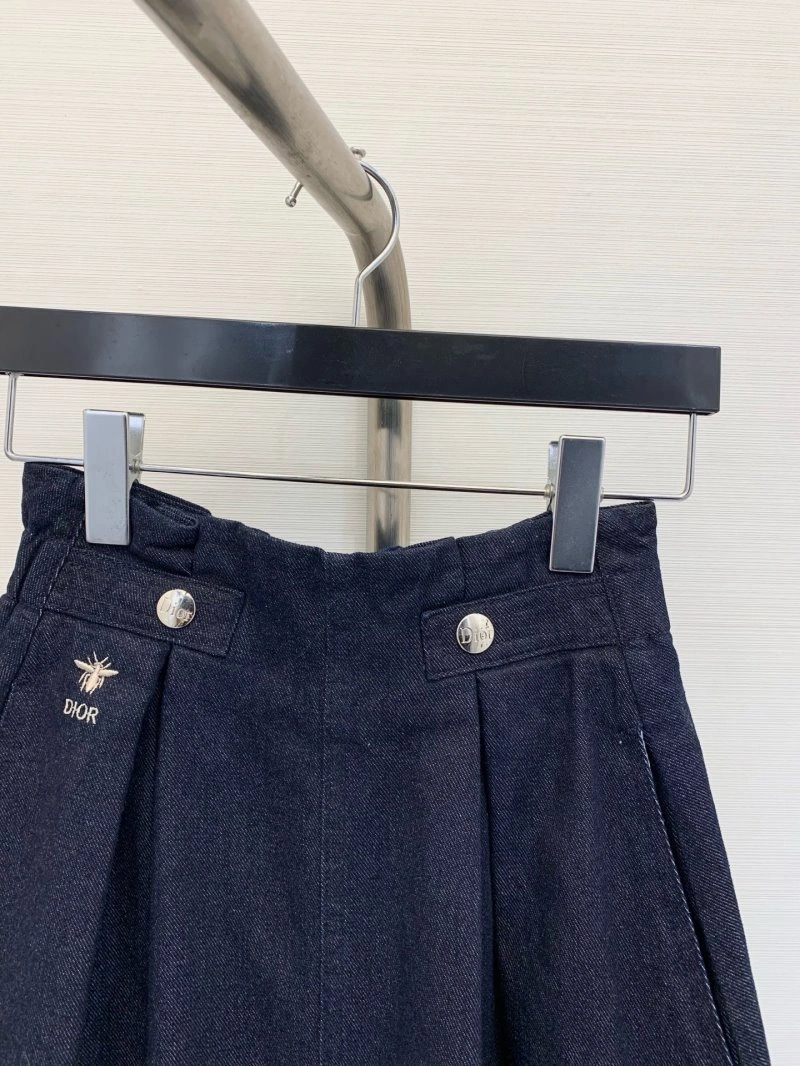 Cut-rate Unclassified Brand Dress