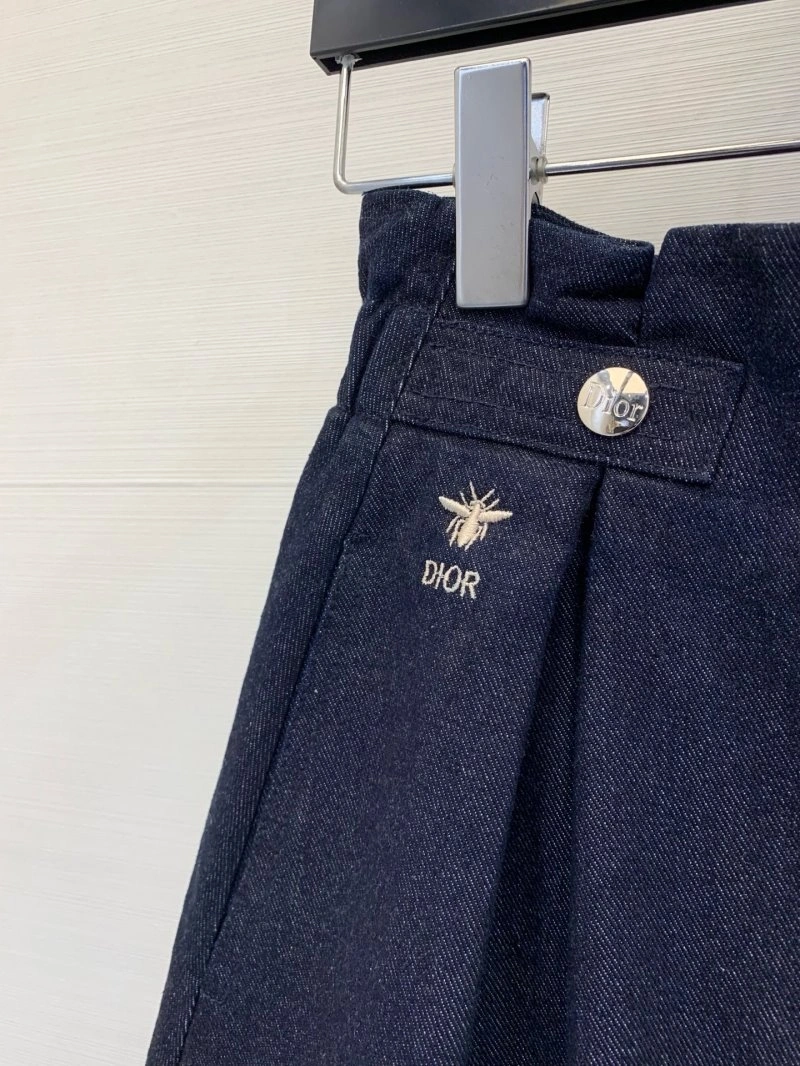 Cut-rate Unclassified Brand Dress