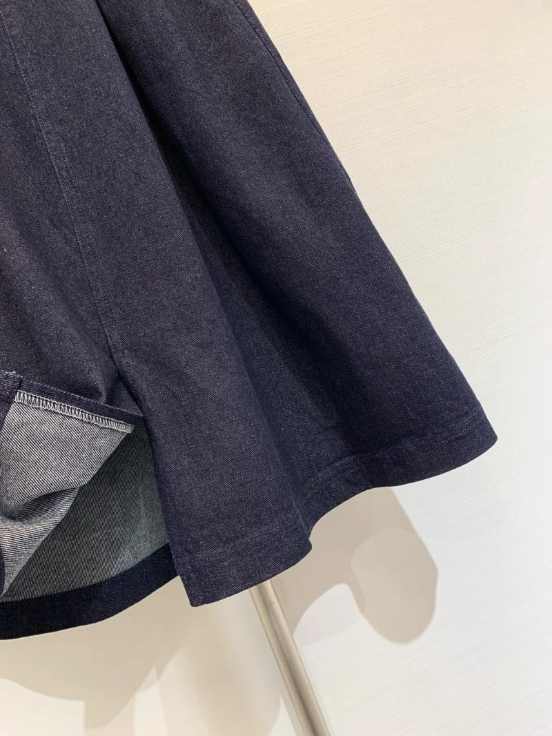 Cut-rate Unclassified Brand Dress