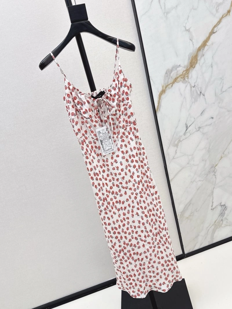 Cut-rate Unclassified Brand Dress