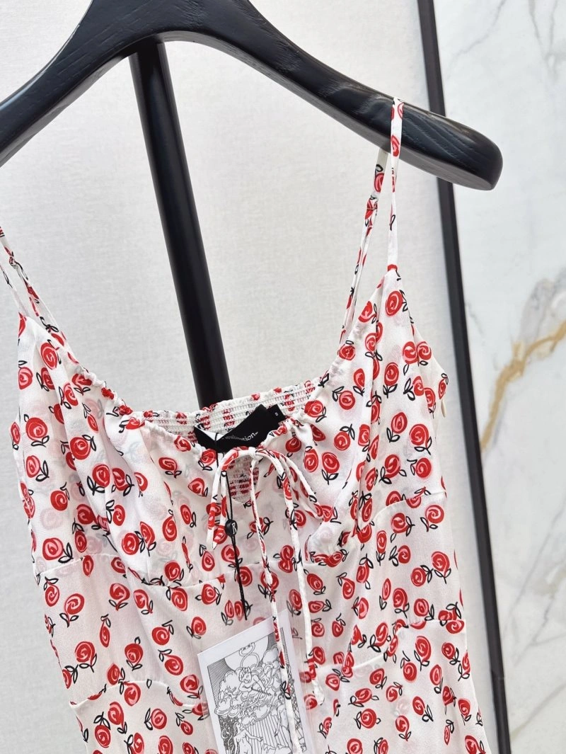 Cut-rate Unclassified Brand Dress