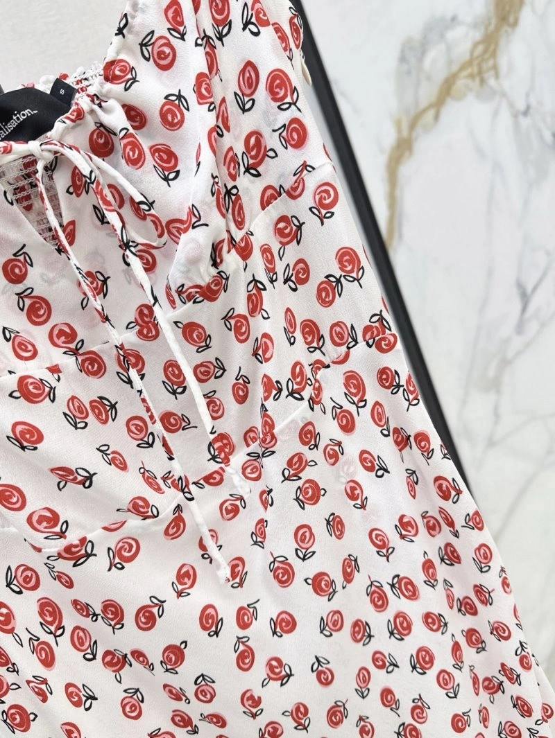 Cut-rate Unclassified Brand Dress