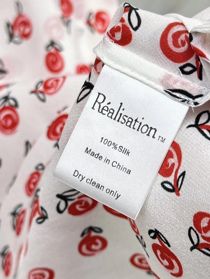 Cut-rate Unclassified Brand Dress