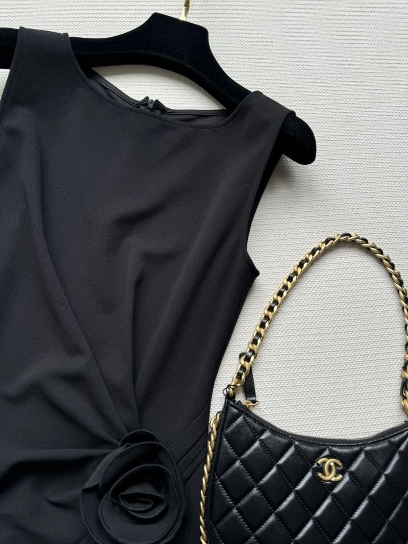 Low-cost Unclassified Brand Dress