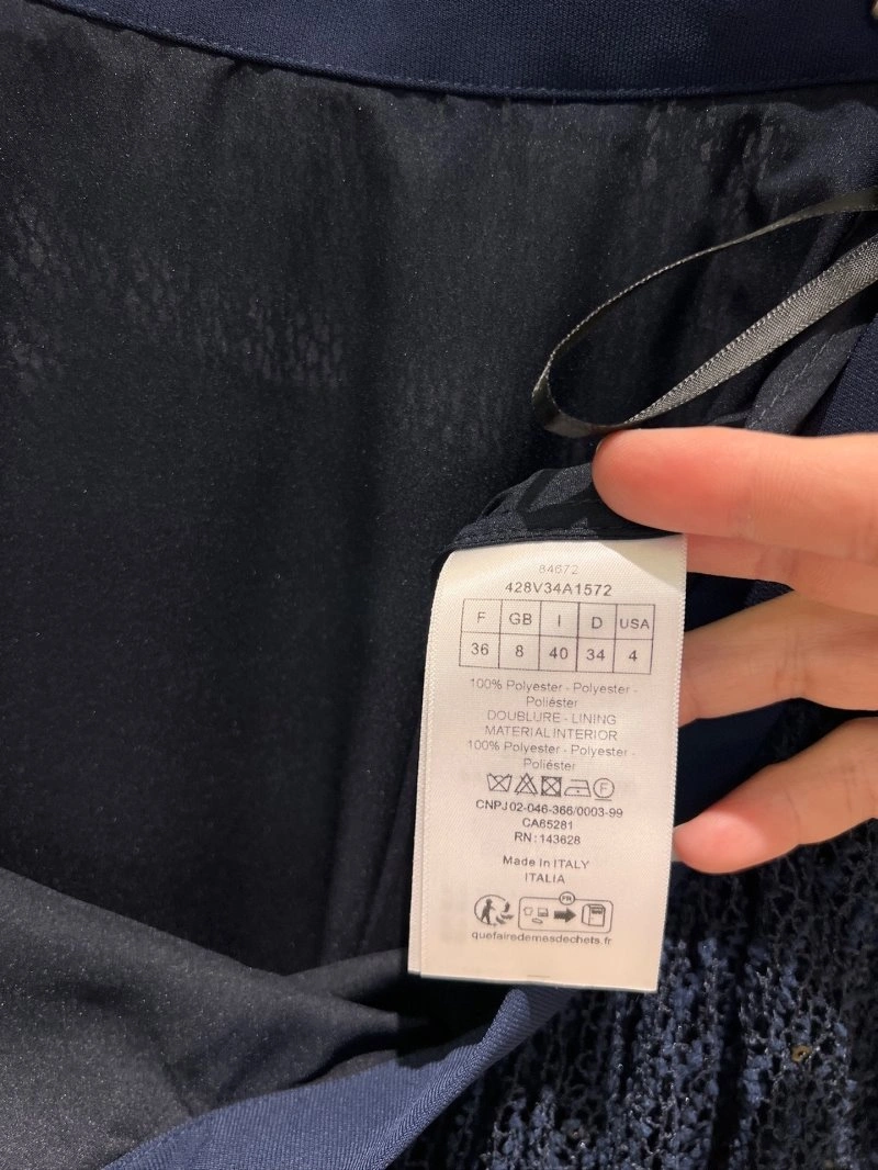 Low-cost Unclassified Brand Dress