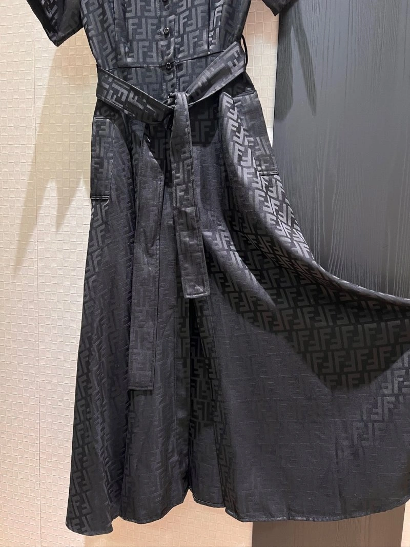 Cut-rate Unclassified Brand Dress