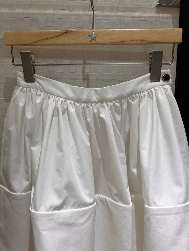 Cut-rate Unclassified Brand Dress