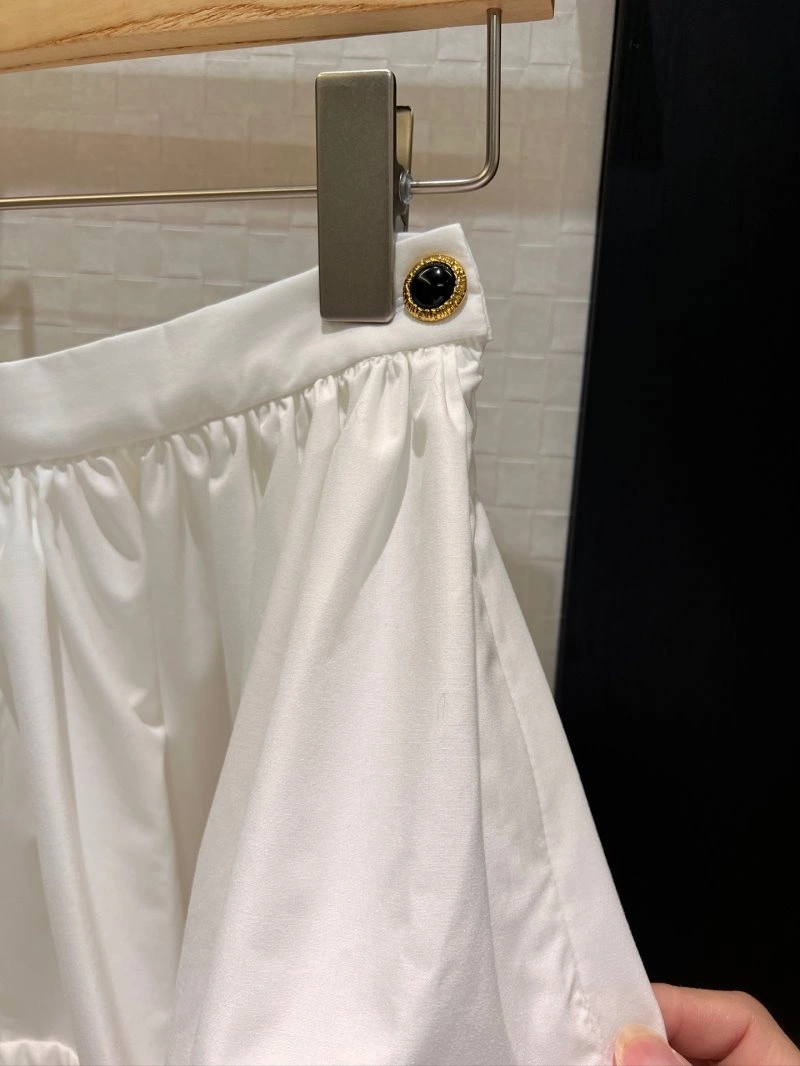 Cut-rate Unclassified Brand Dress