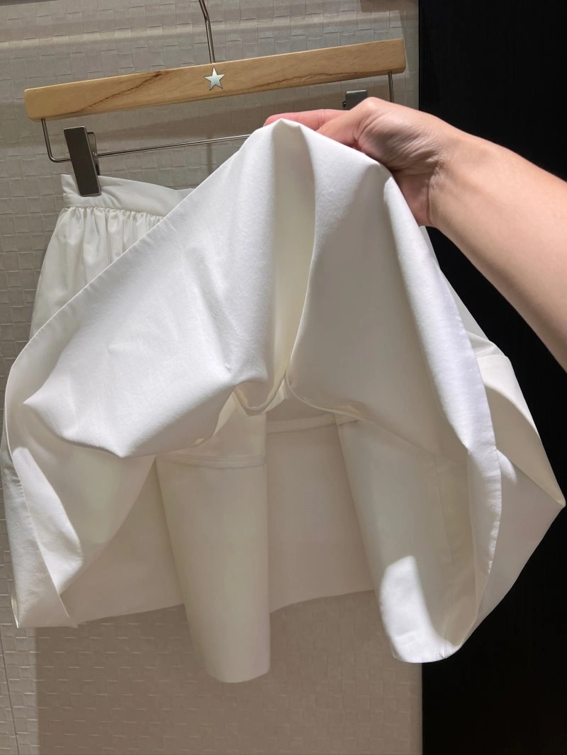 Cut-rate Unclassified Brand Dress
