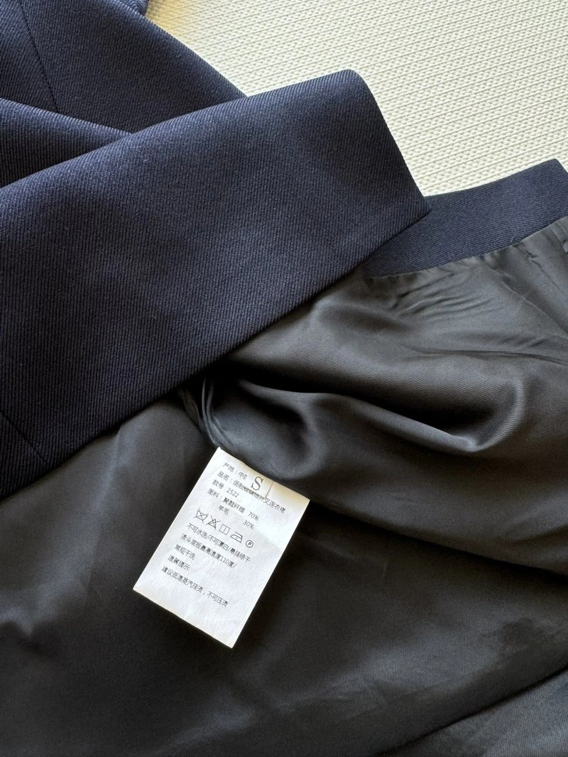 Perfect replica Unclassified Brand Dress