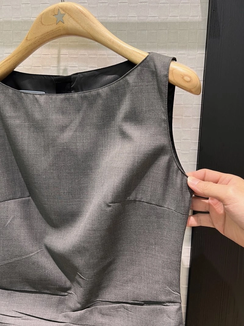Real Unclassified Brand Dress