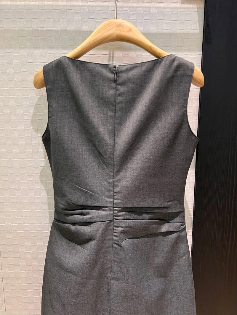 Real Unclassified Brand Dress