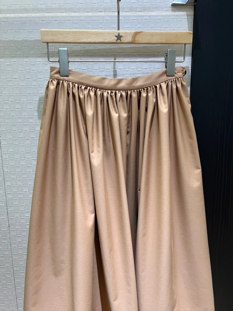 Cut-rate Unclassified Brand Dress