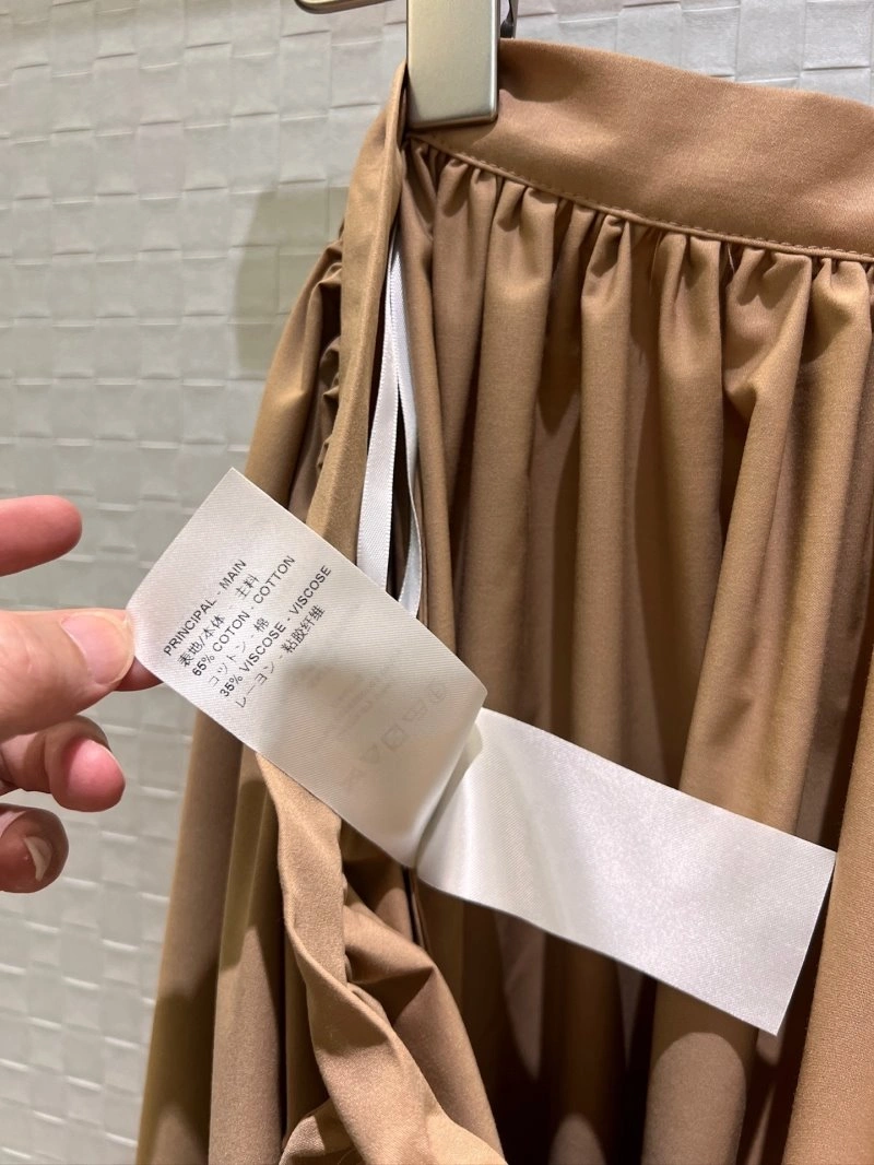 Cut-rate Unclassified Brand Dress