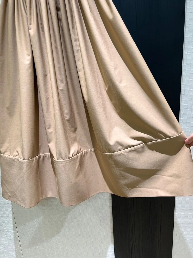 Cut-rate Unclassified Brand Dress