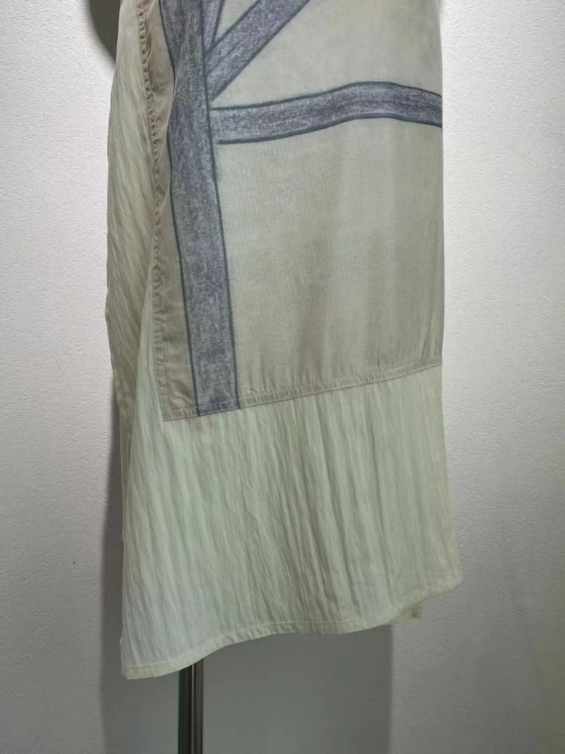Accurate model Unclassified Brand Dress