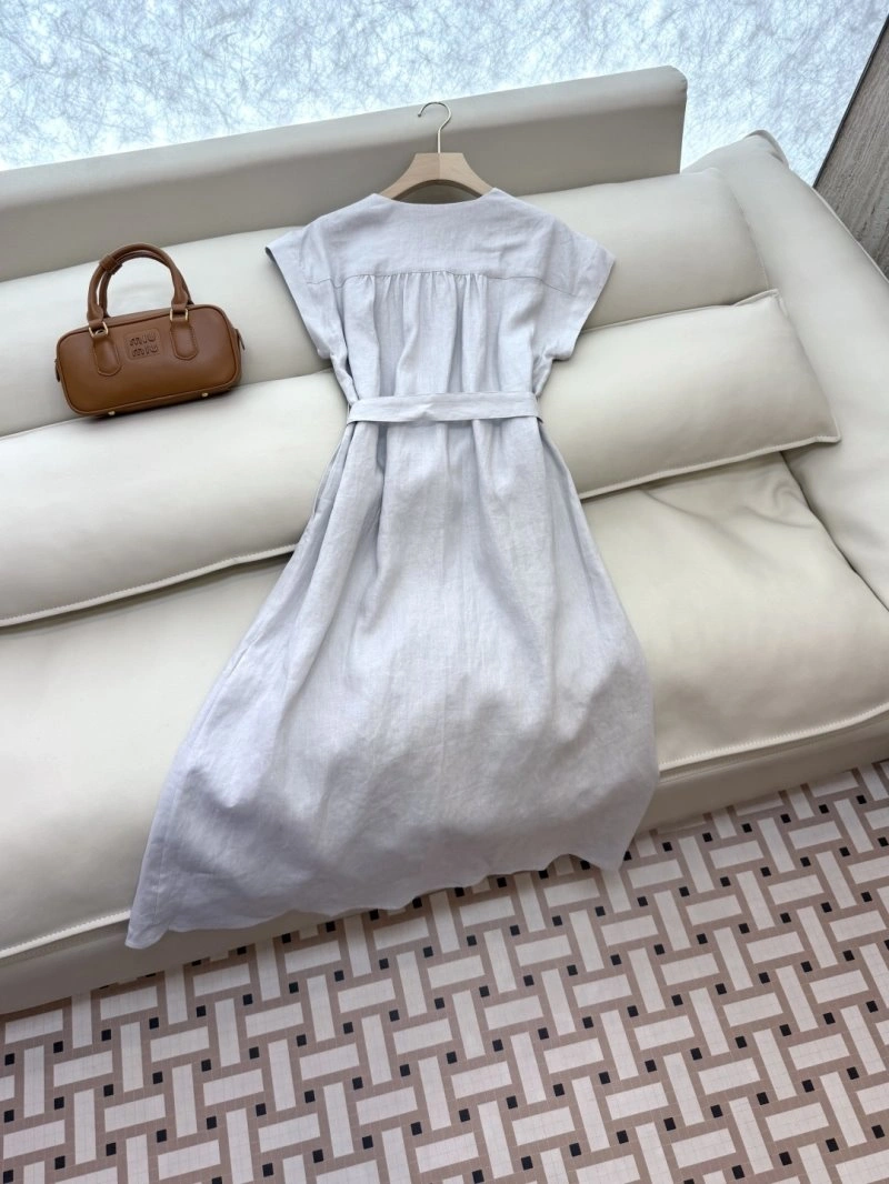 Low-cost Unclassified Brand Dress