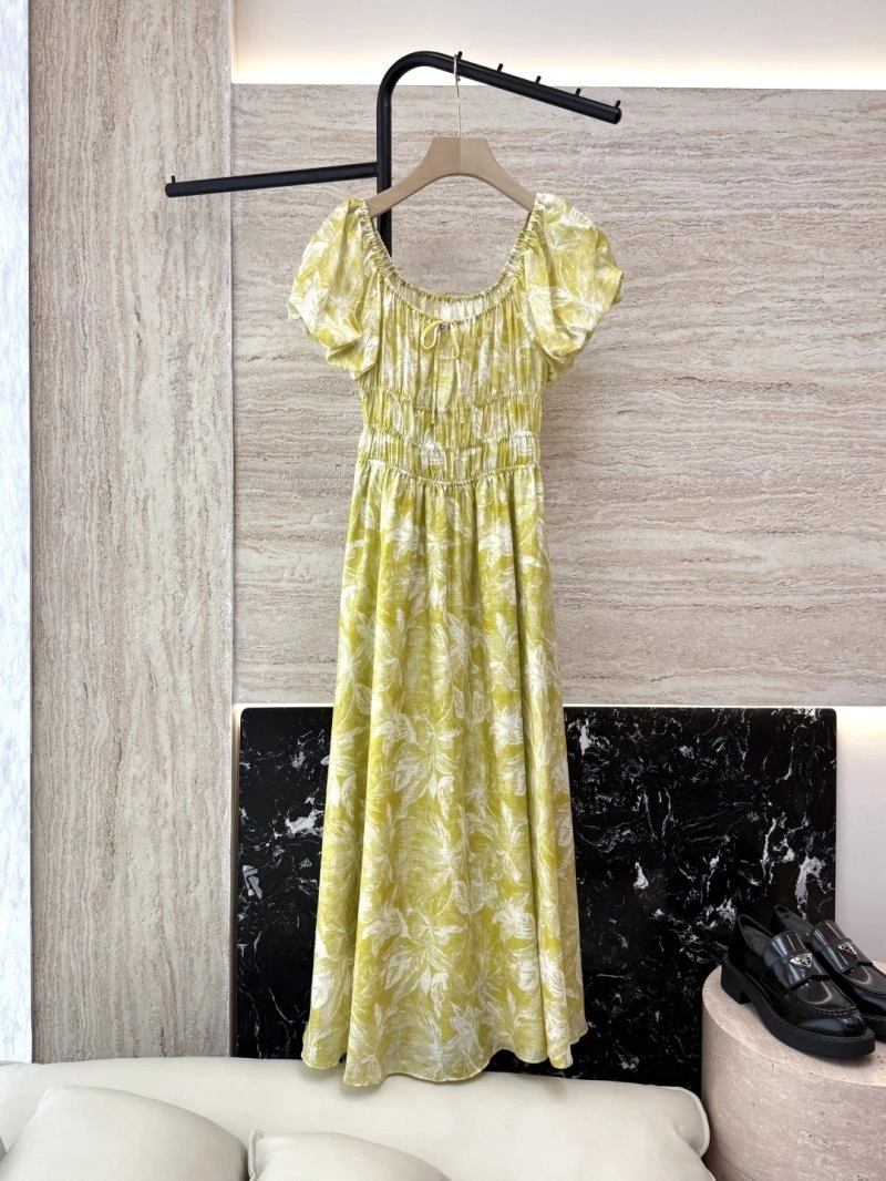 Unclassified Brand Dress